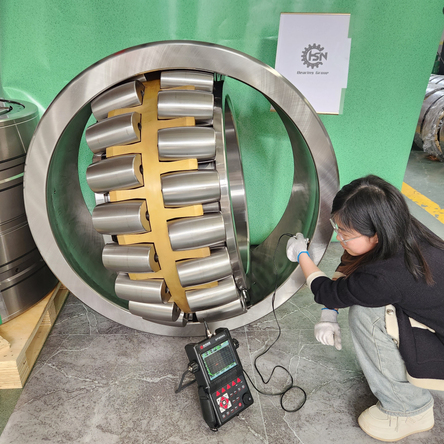 Heavy-Duty Mining Bearings for Crushers & Screens | HSN Bearing Group ...
